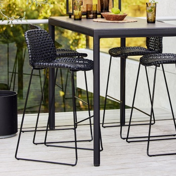 Contemporary Outdoor Bar Stools