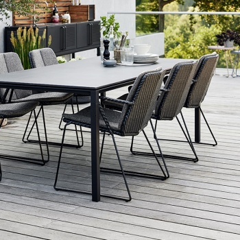 Contemporary Outdoor Chairs