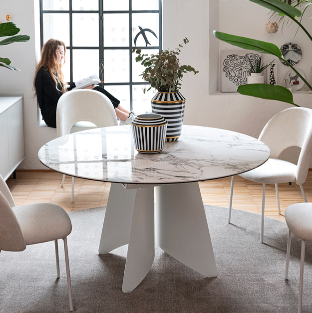 Connubia Orion Round Table