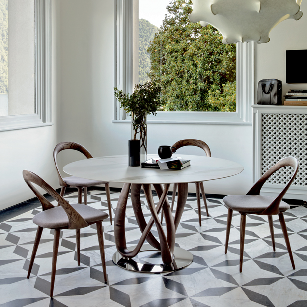 Porada Infinity Rock Table