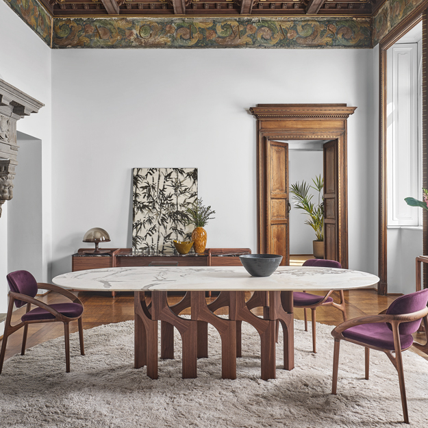 Porada Augusto Oval Table